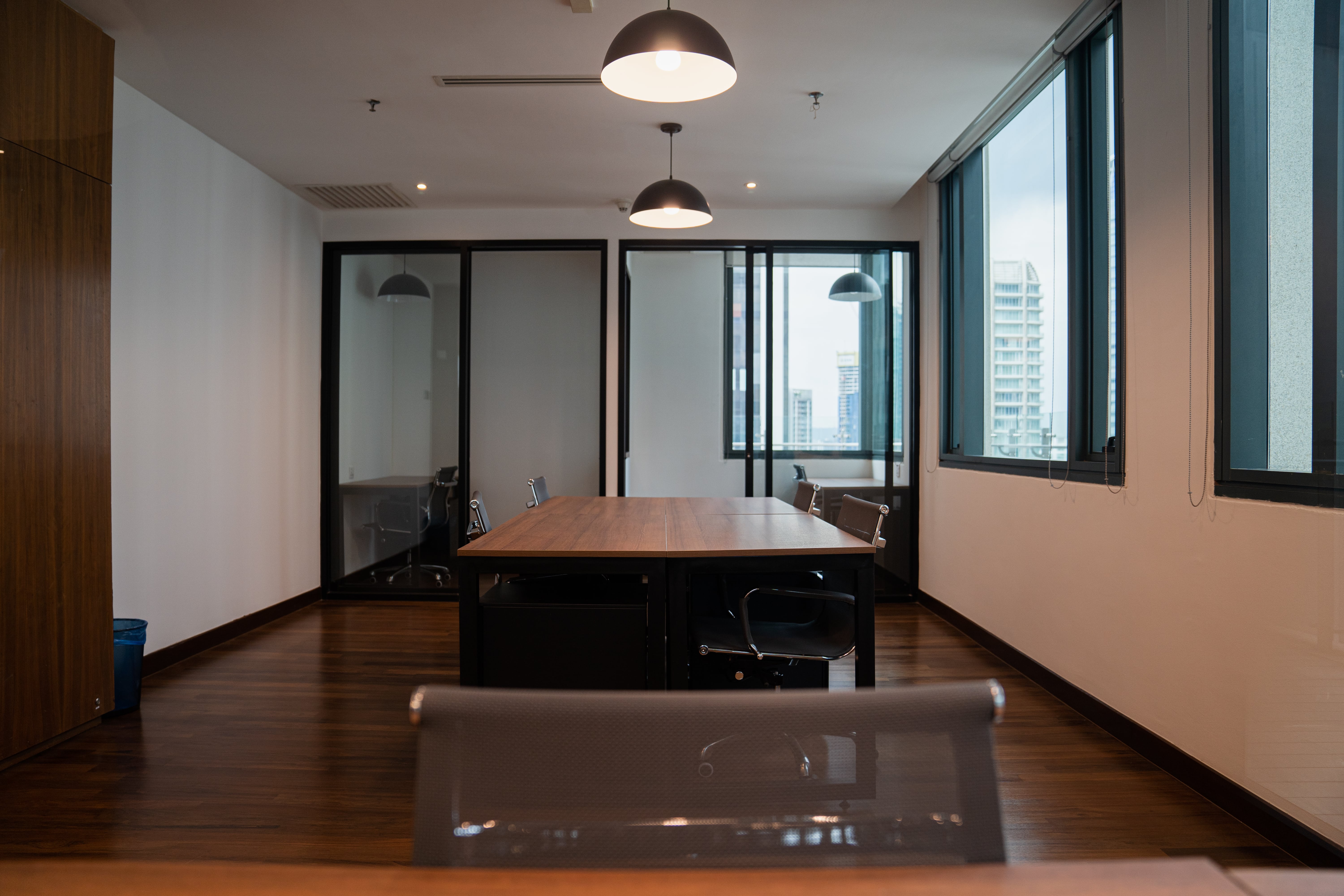 GTower, Malaysia: Flexible Private Office Solutions by Deskimo